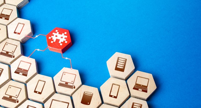 The Stealthy Threat: Unveiling Fileless Attacks and Their Impact - Régens